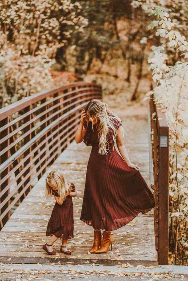 ژست عکس مادر و دختر 9